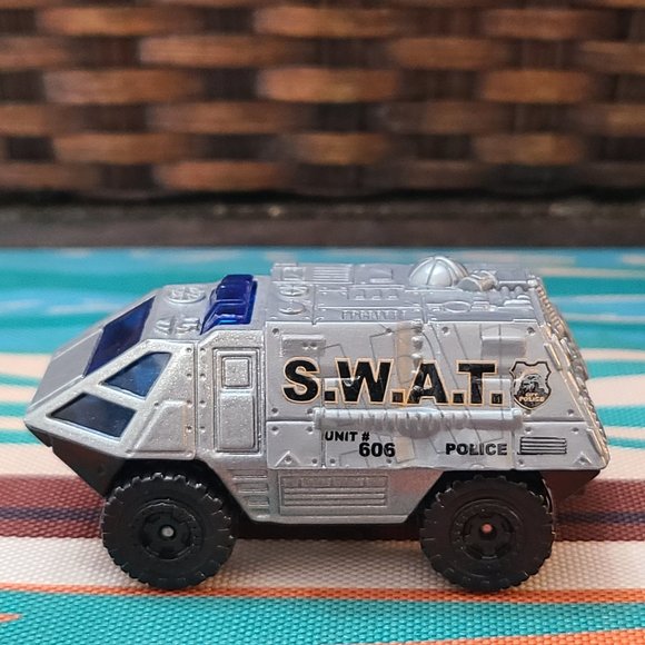MATCHBOX | Toys | 200 Mattel Matchbox Swat Armored Response Vehicle ...